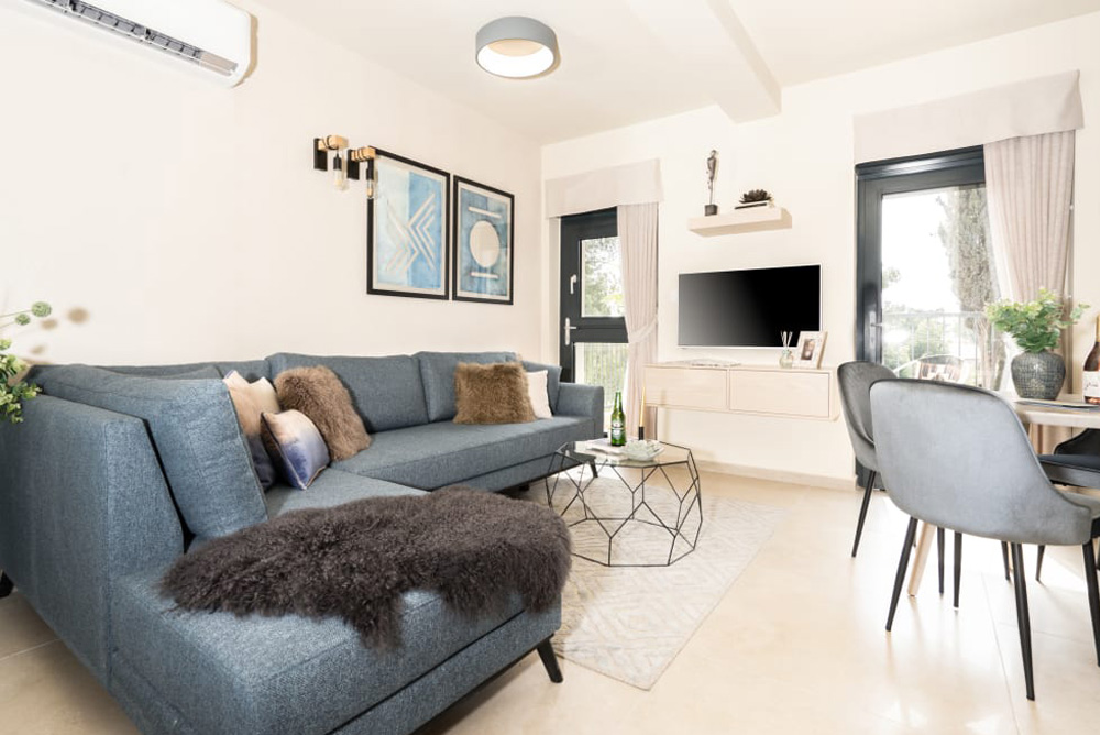 Royalty Vibe VIII - King David Residence