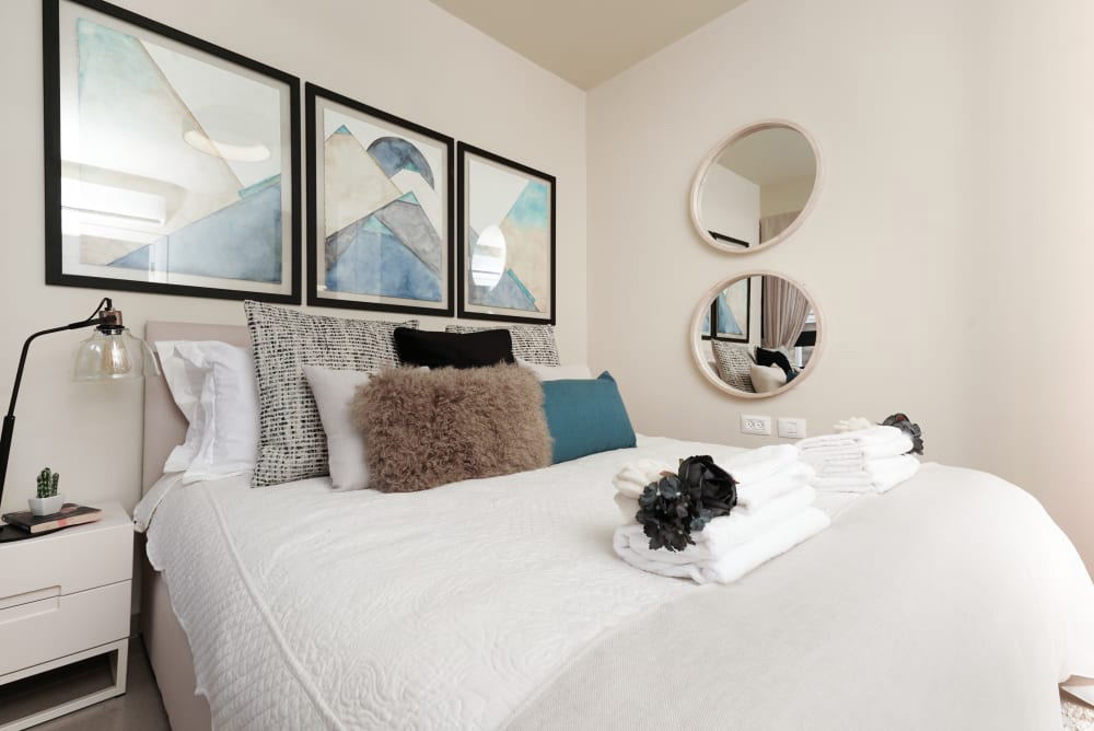Royalty Vibe VIII - King David Residence